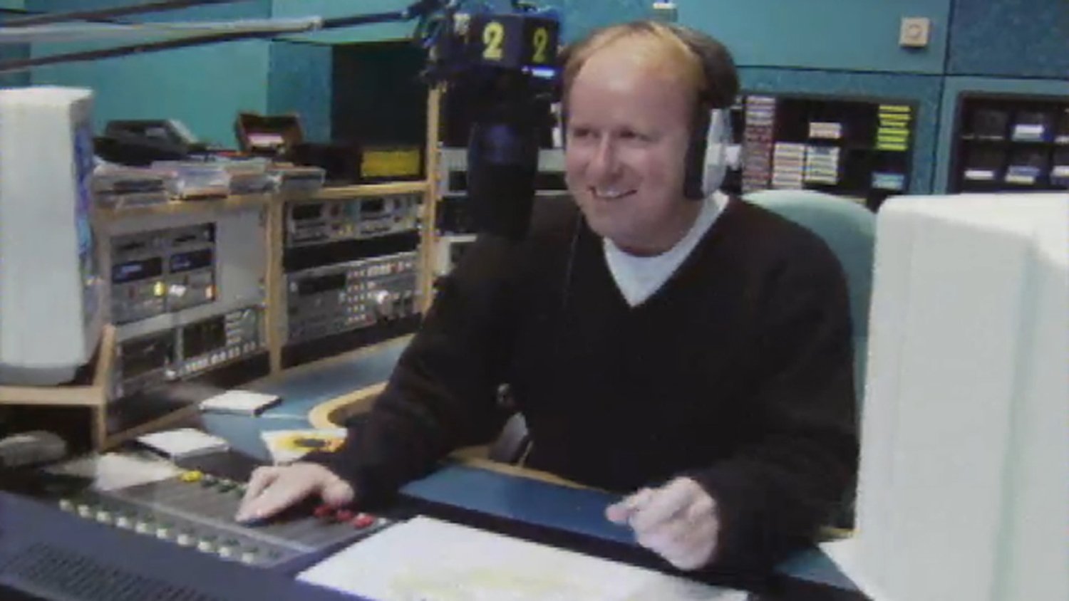 RTÉ Archives | Media | The Hotline With Tony Fenton