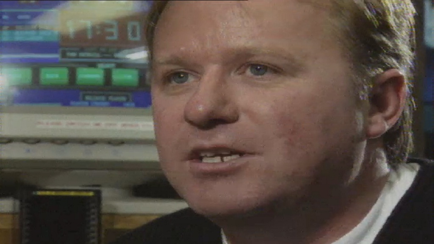 RTÉ Archives | Media | The Hotline With Tony Fenton