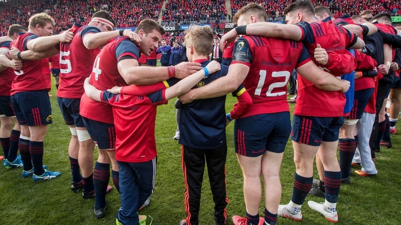 Munster players pay ultimate tribute to Foley