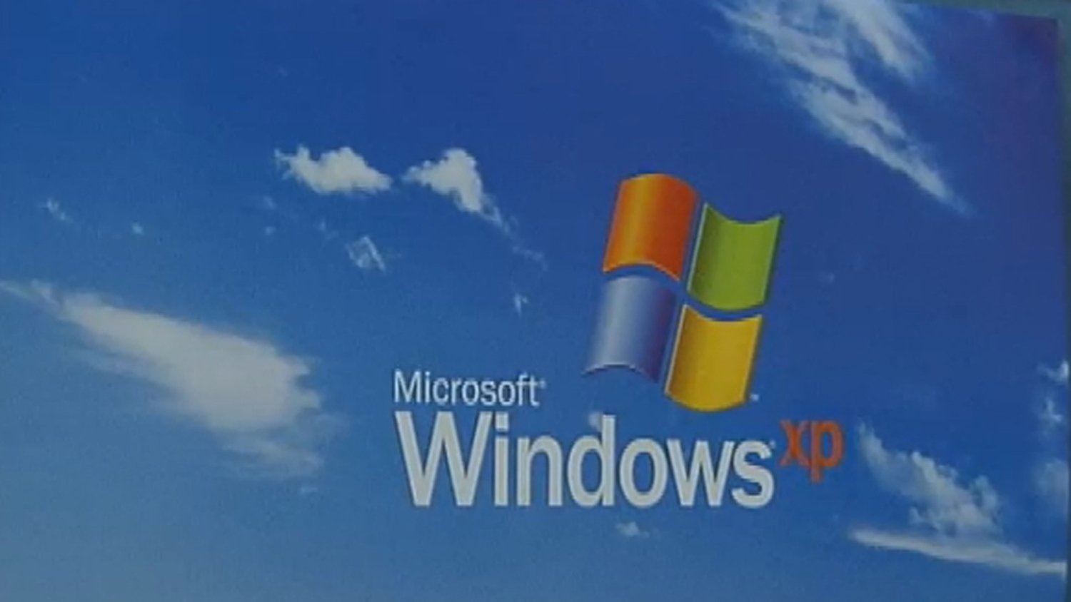 RTÉ Archives | Technology | Microsoft Launches Windows XP