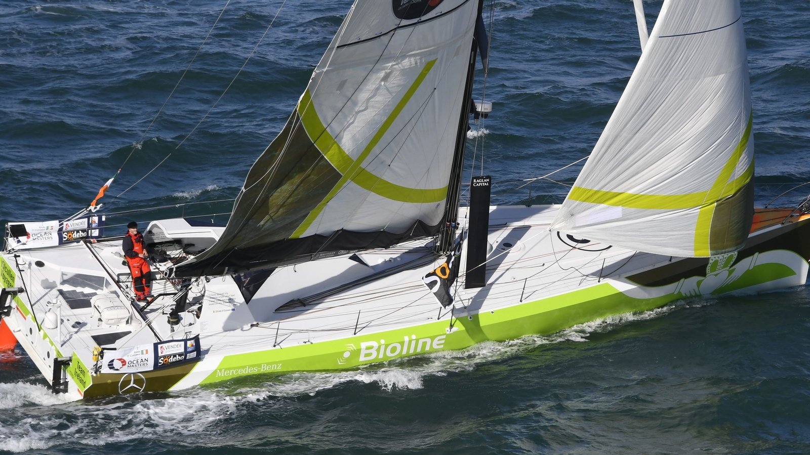 Drifting Irish sailor edging towards safety of NZ