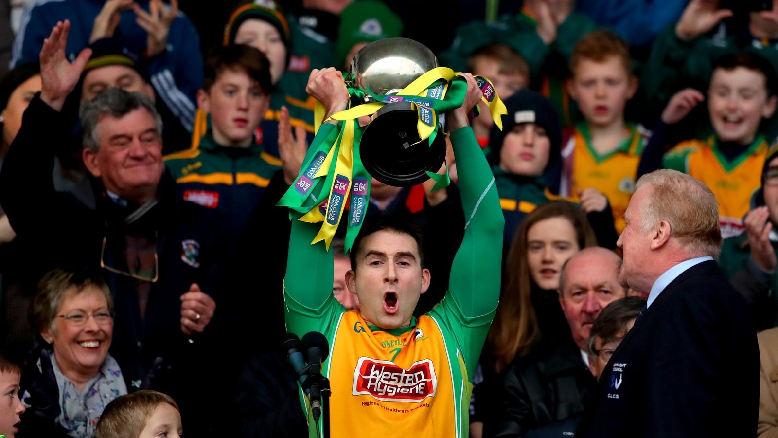 Dominant Corofin ease to Connacht title