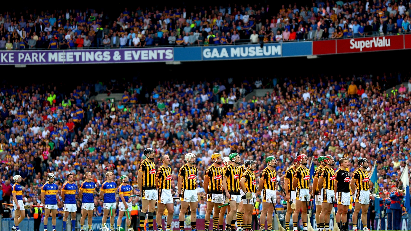 GAA open to change on future use of flag & anthem