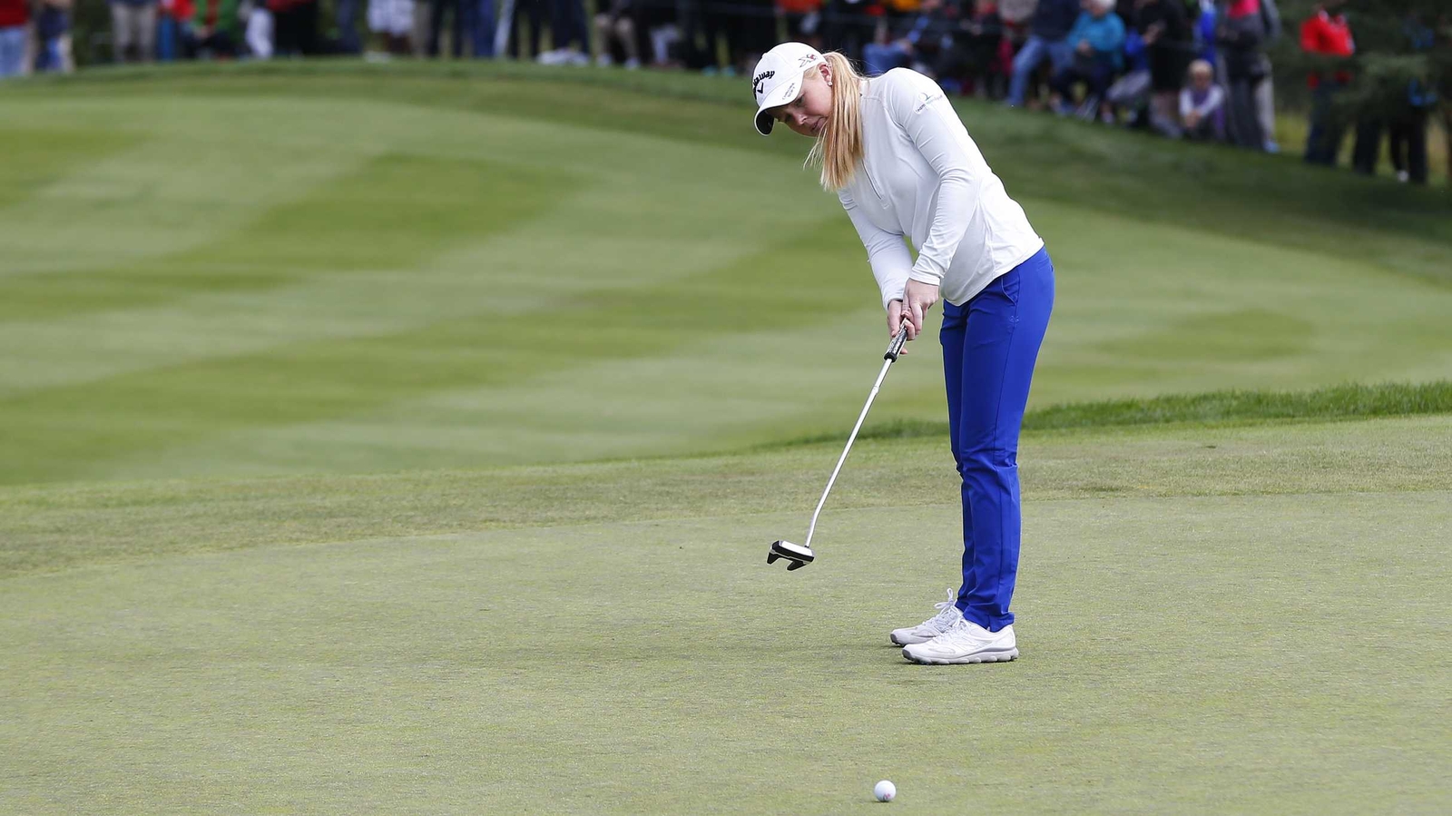 Stephanie Meadow picks up shots in Tour bid