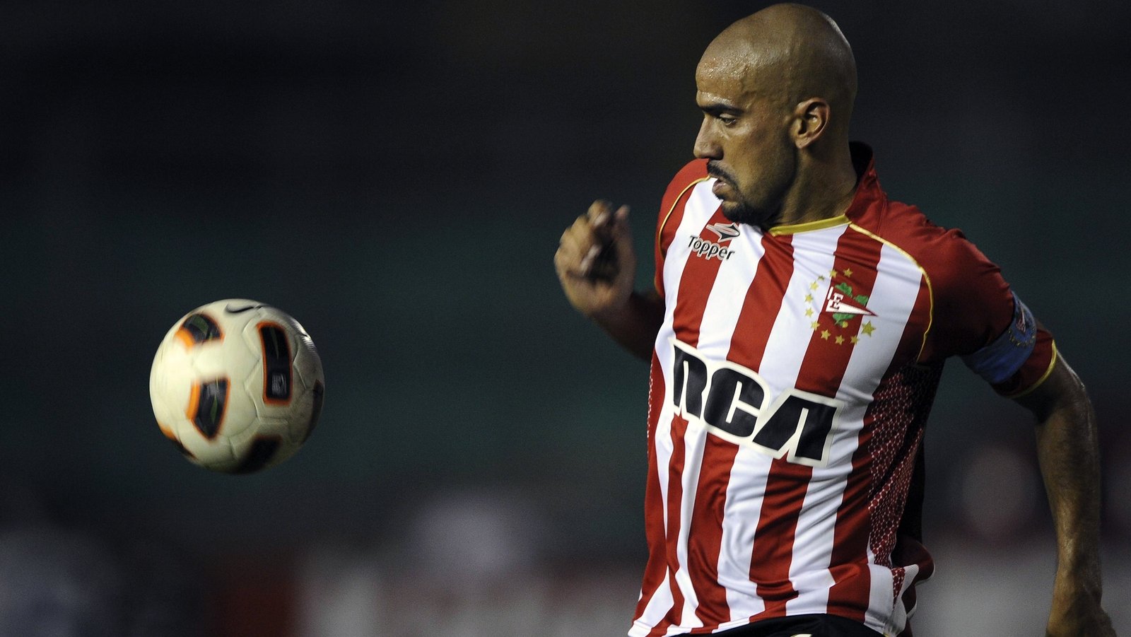 Juan Veron (41) reverses retirement decision