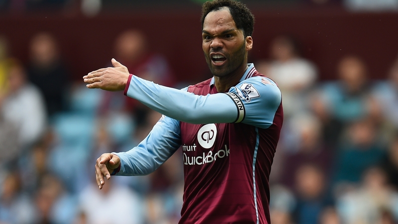 Lescott links up with Moyes at Sunderland