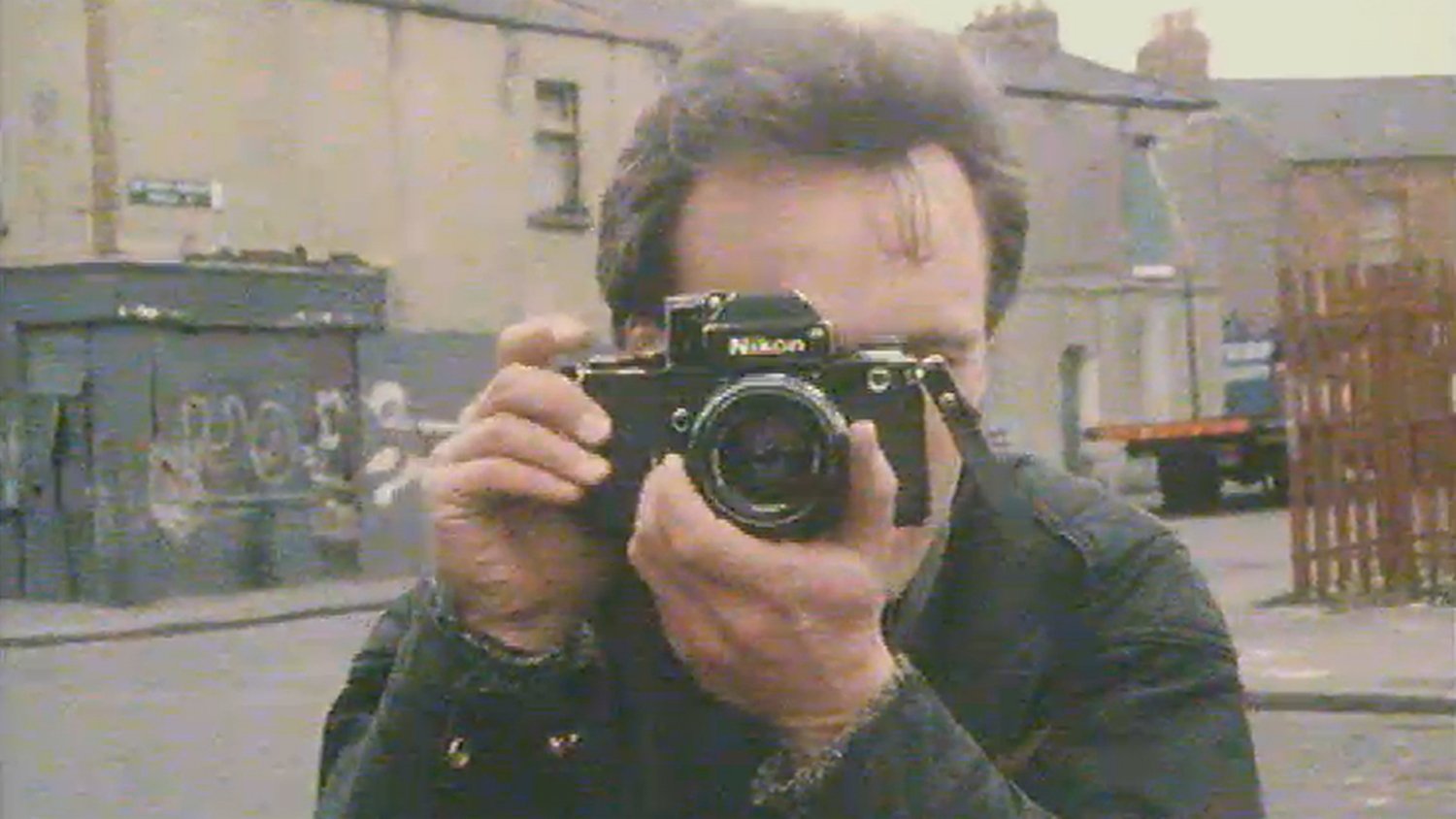 RTÉ Archives | Arts and Culture | Photographer Daniel de Chenu