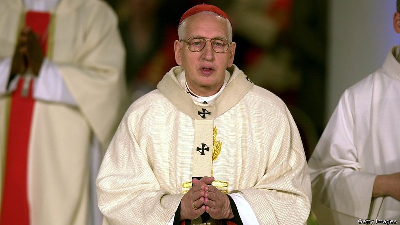 An Cairdinéal Desmond Connell tar éis bháis