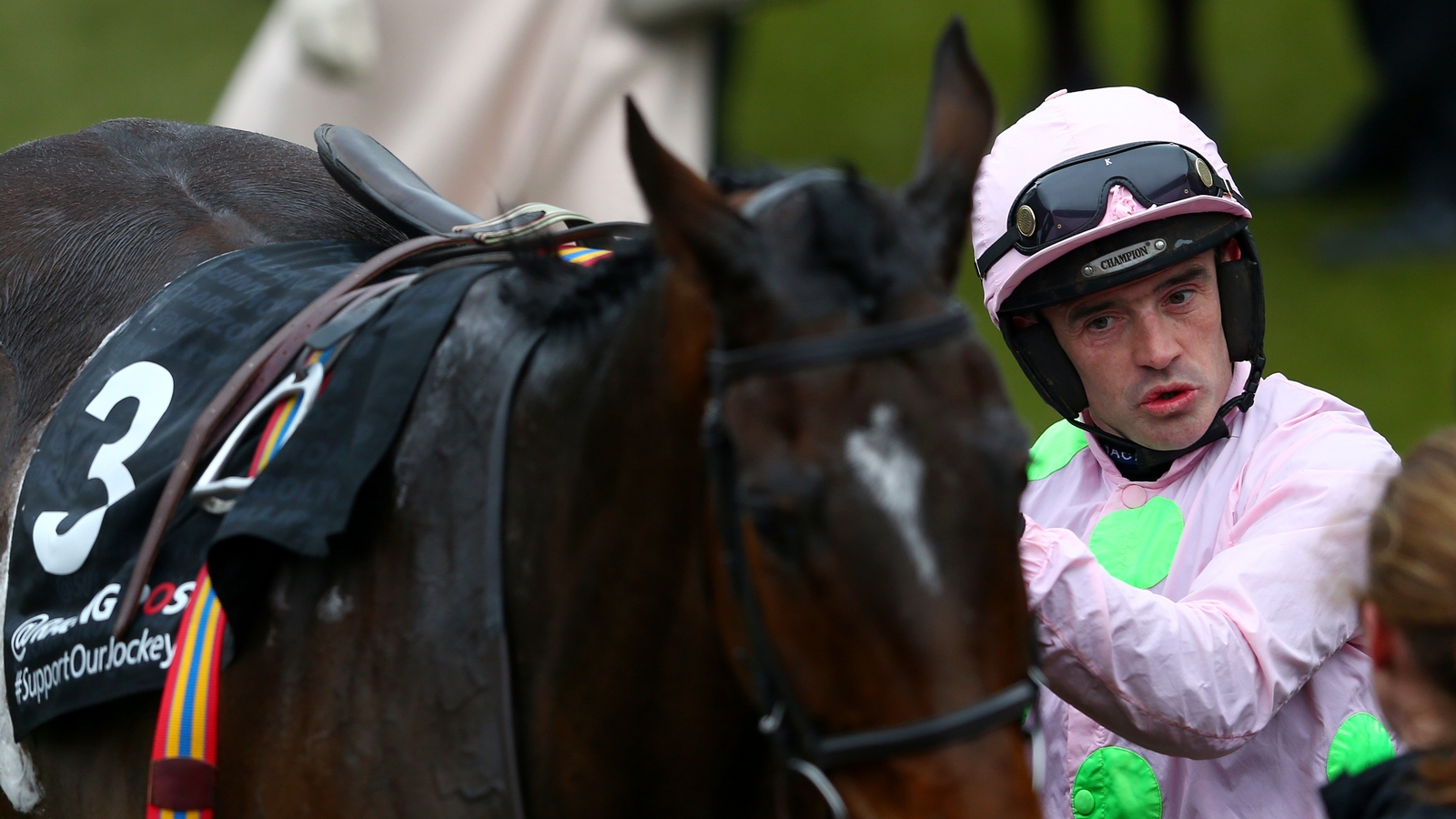 Mullins expects 'lame' Douvan to miss rest of season