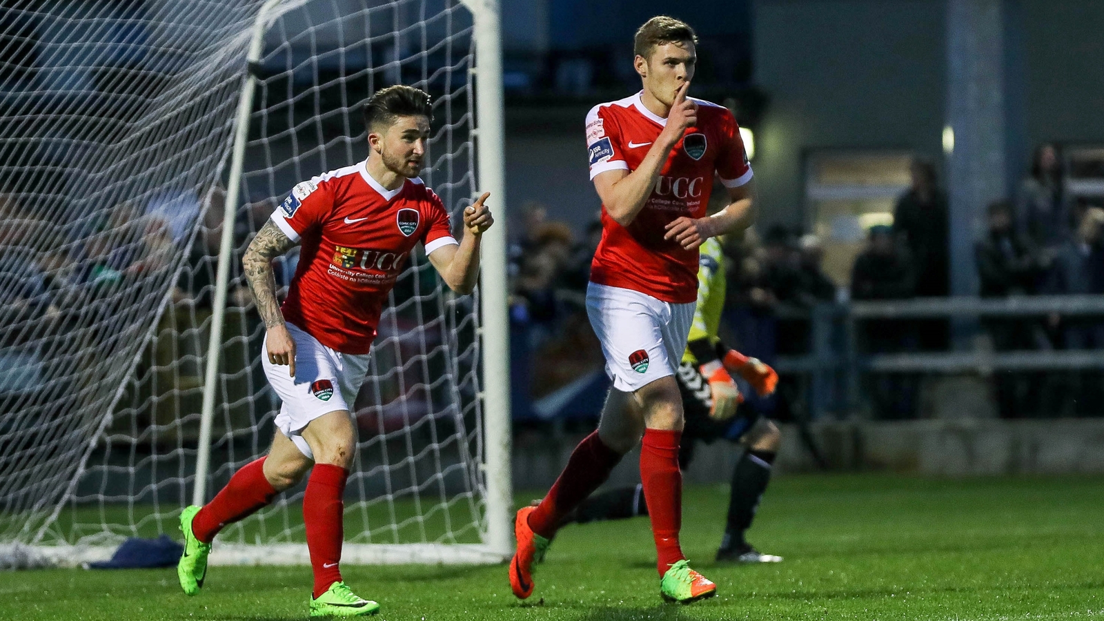 Cork extend their 100% record with win in Limerick