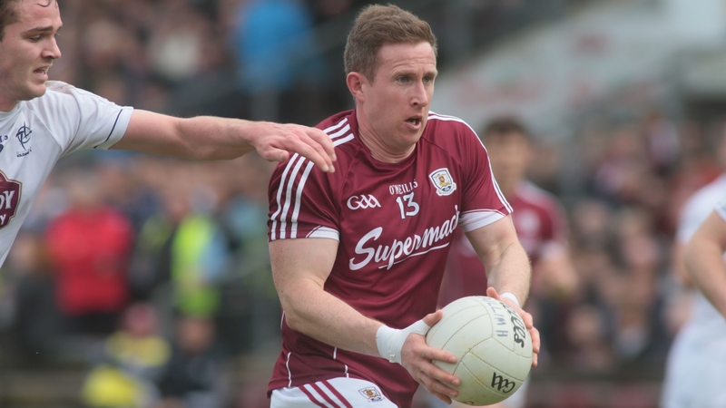 Galway hold off Kildare to secure top-flight return