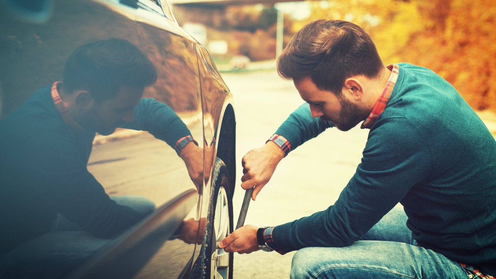 Know how to change the wheel on your car ? Don't panic.