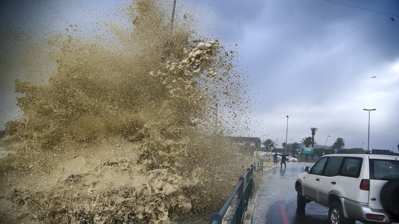 Eight killed, thousands evacuated in Cape Town storm