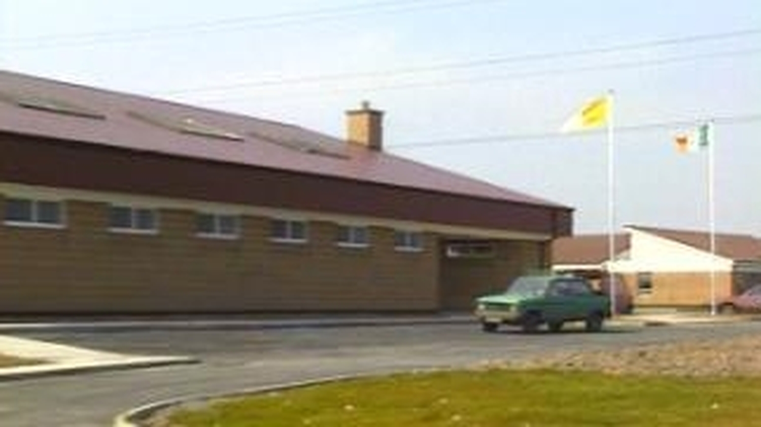 RTÉ Archives | Collections | Prisoners Build Hartstown Centre