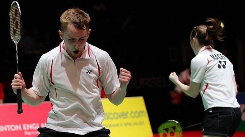 Chloe and Sam Magee advance at World Championships