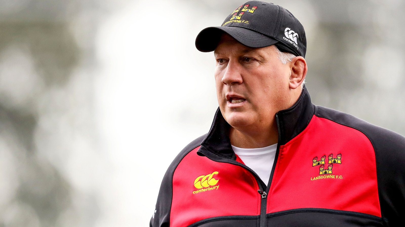 Former Wales coach Ruddock takes up Ospreys role