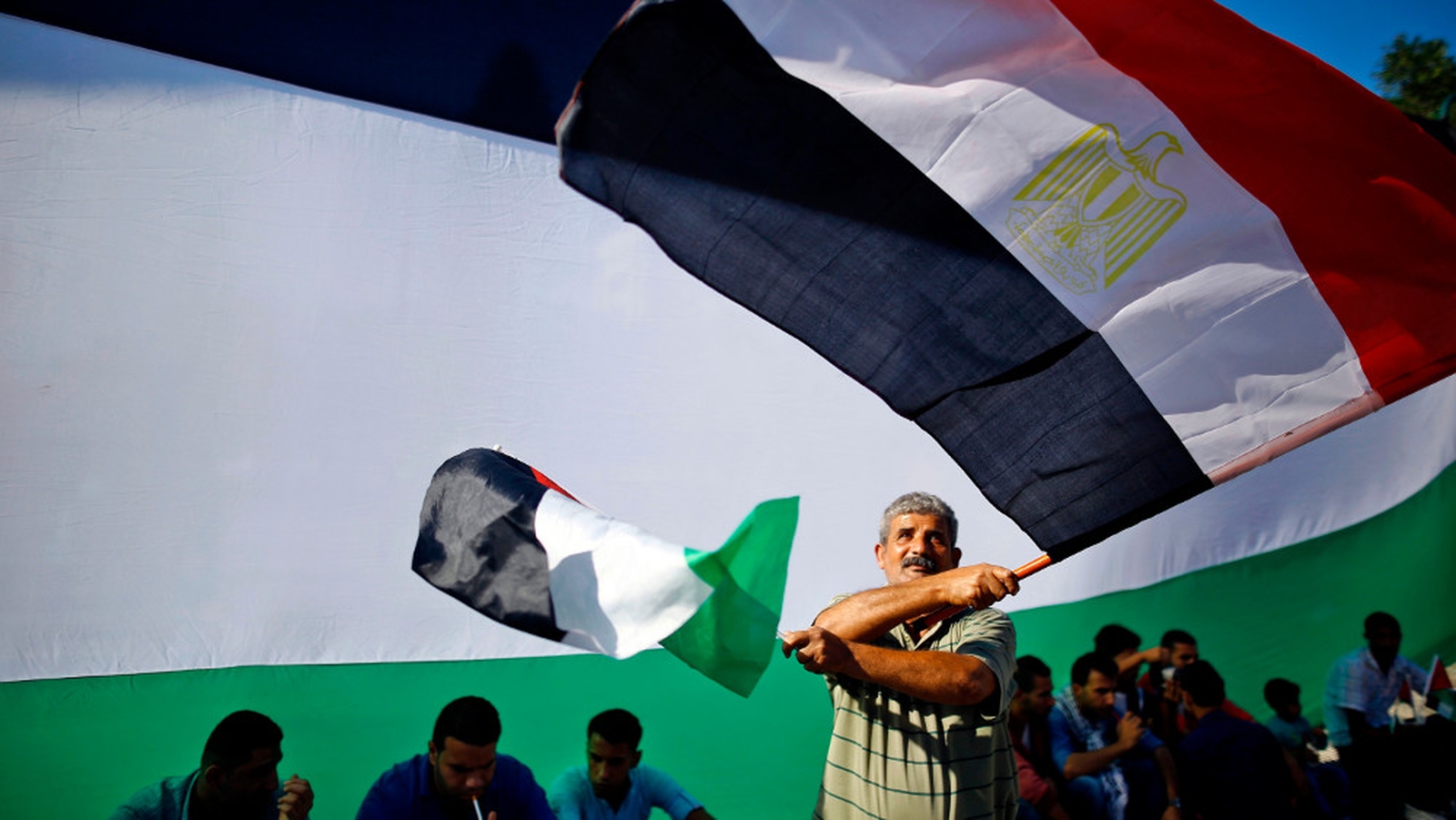 Hamas and Fatah sign political reconciliation deal