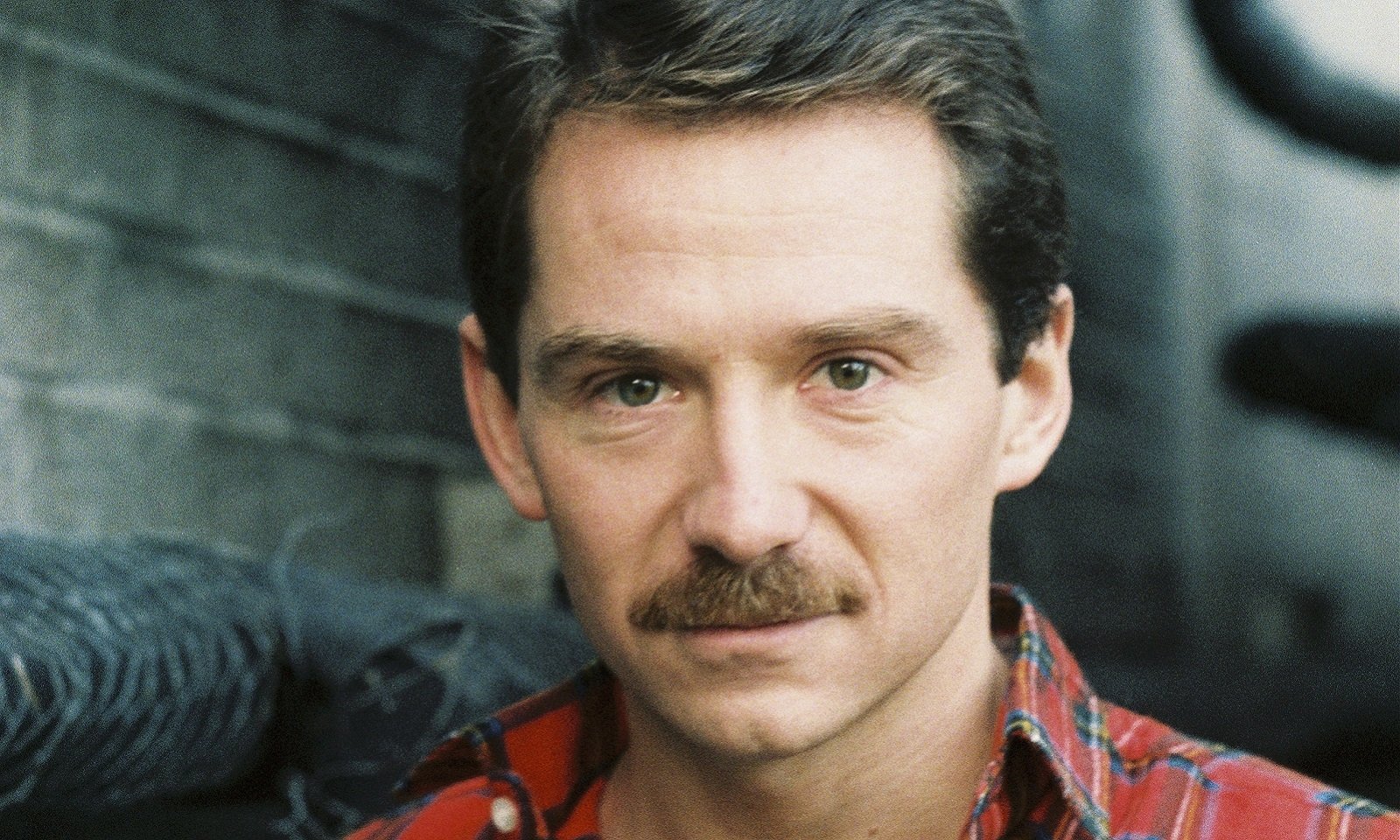 Fab Vinny - an exclusive clip from the Vincent Hanley documentary