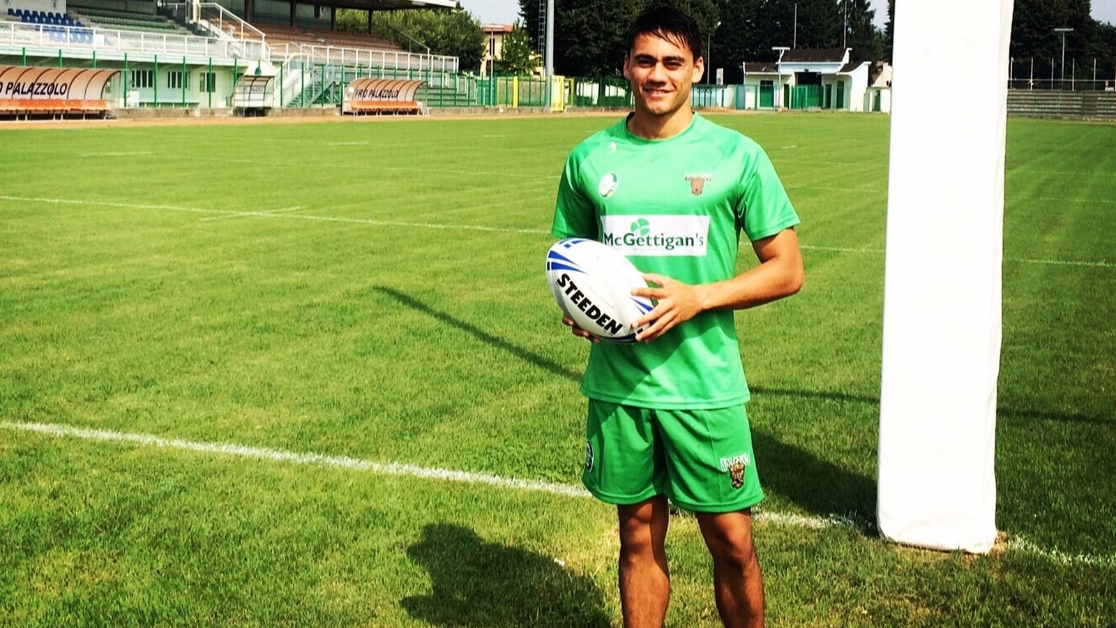 Russell leaves Ireland squad after death of his brother