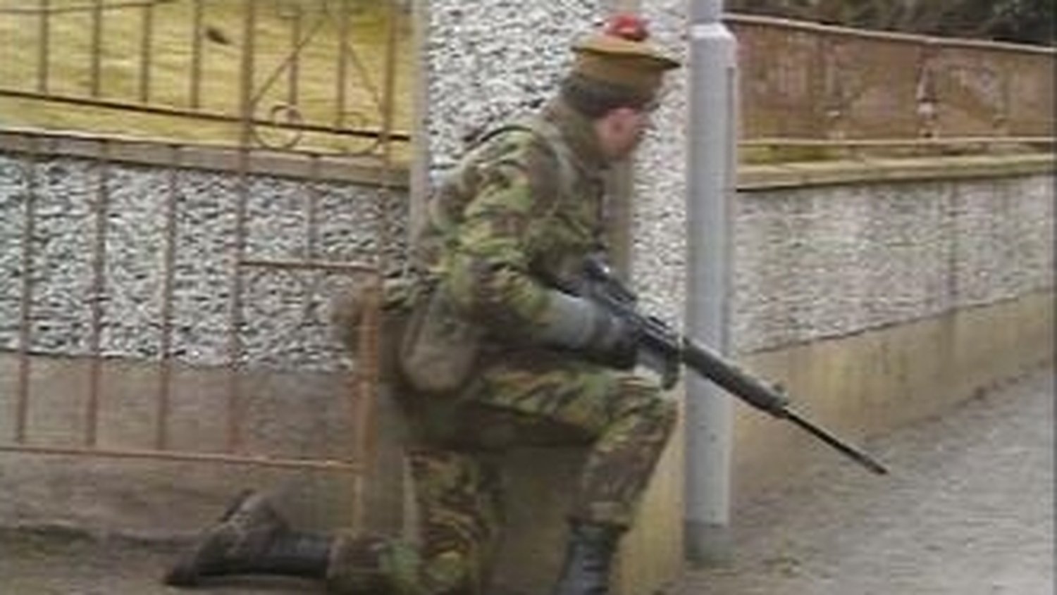 RTÉ Archives | Collections | Soldier Injured In Crossmaglen