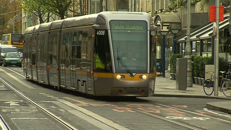 Taxis face ban on College Green over new Luas line