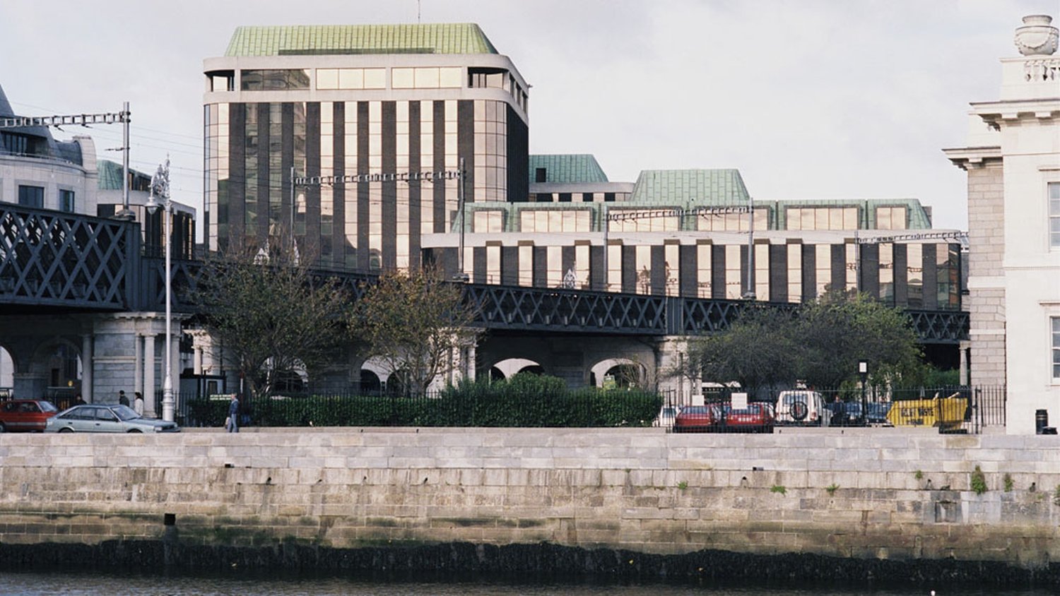 RTÉ Archives | Environment | Irish Life Centre Opens