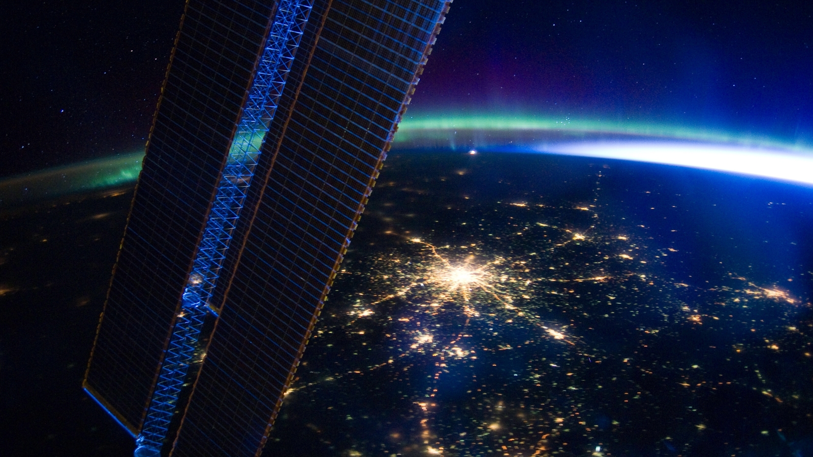 World getting brighter - light pollution on the rise