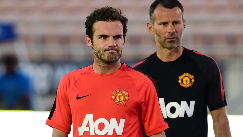 Mata keen to follow in Ryan Giggs' footsteps at Man Utd