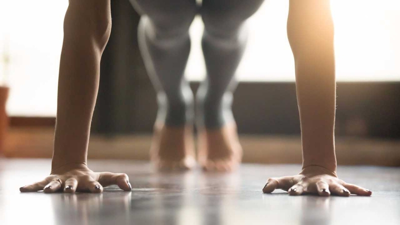 How to do the Kumbhakasana yoga pose