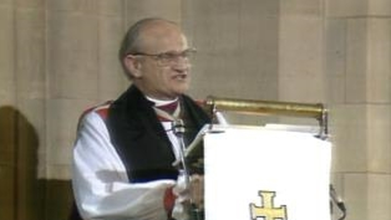 RTÉ Archives | Collections | Robin Eames Enthroned