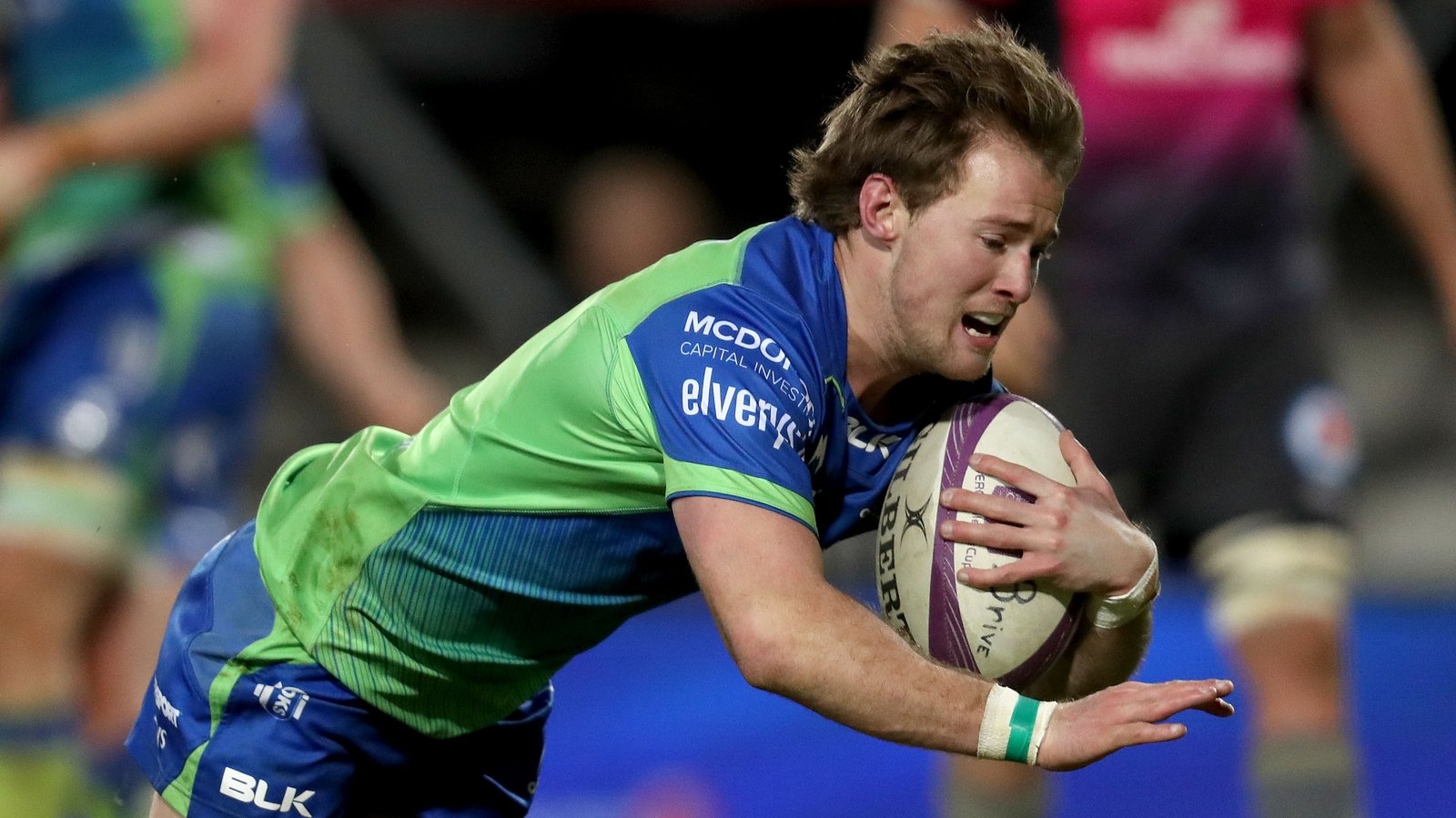 Marmion signs on for another two years with Connacht