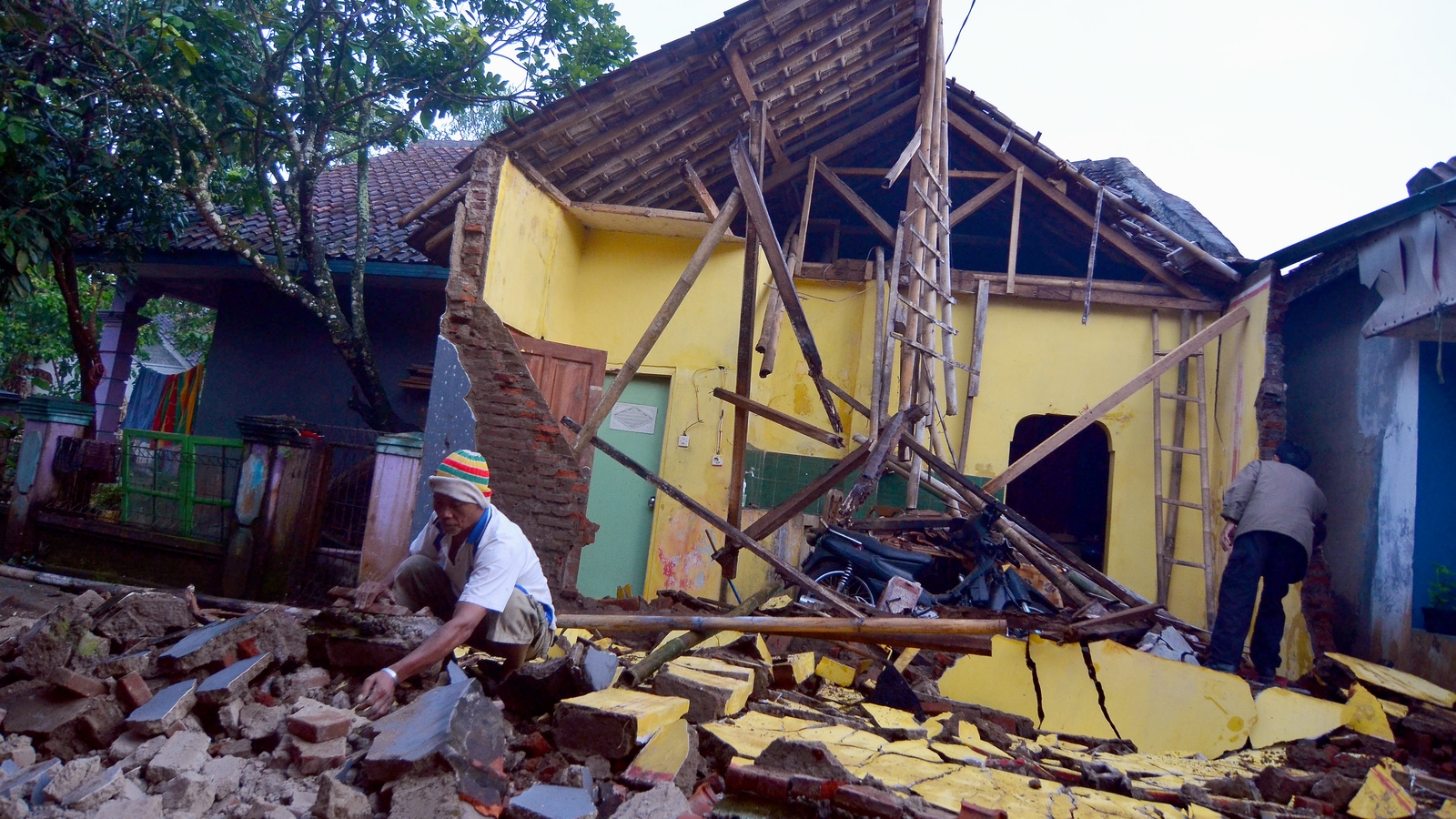 At least three dead after earthquake hits Java