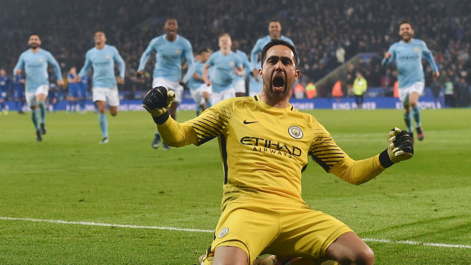 Man City goalkeeper Bravo suffers Achilles injury
