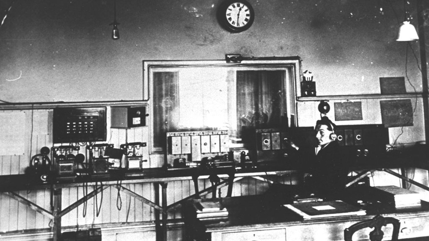 RTÉ Archives | Media | 2RN Radio