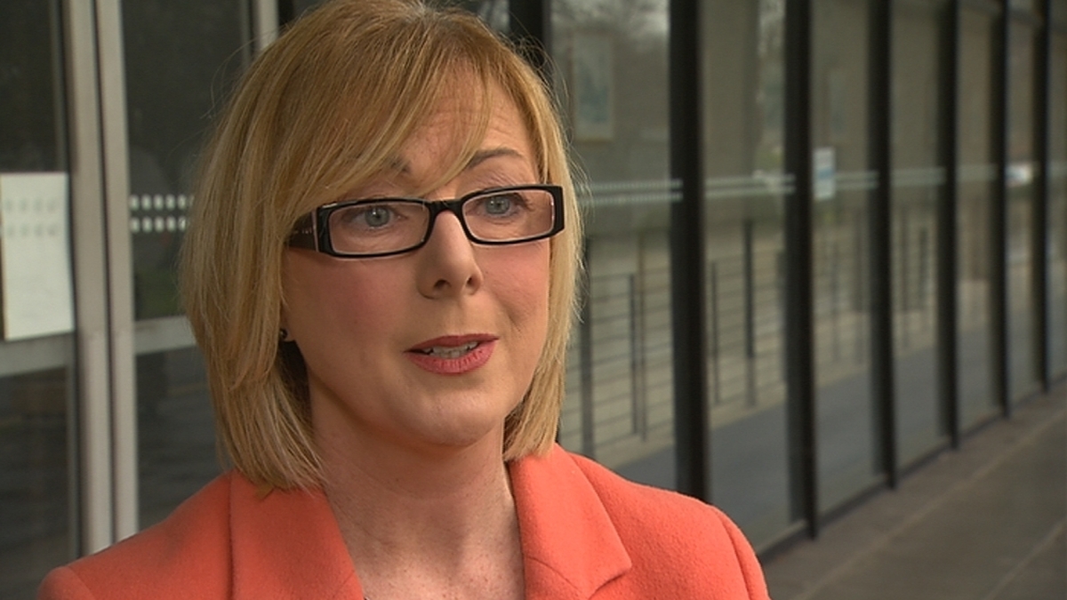 Minister Regina Doherty on new jobseeker measures | News At One - RTÉ ...