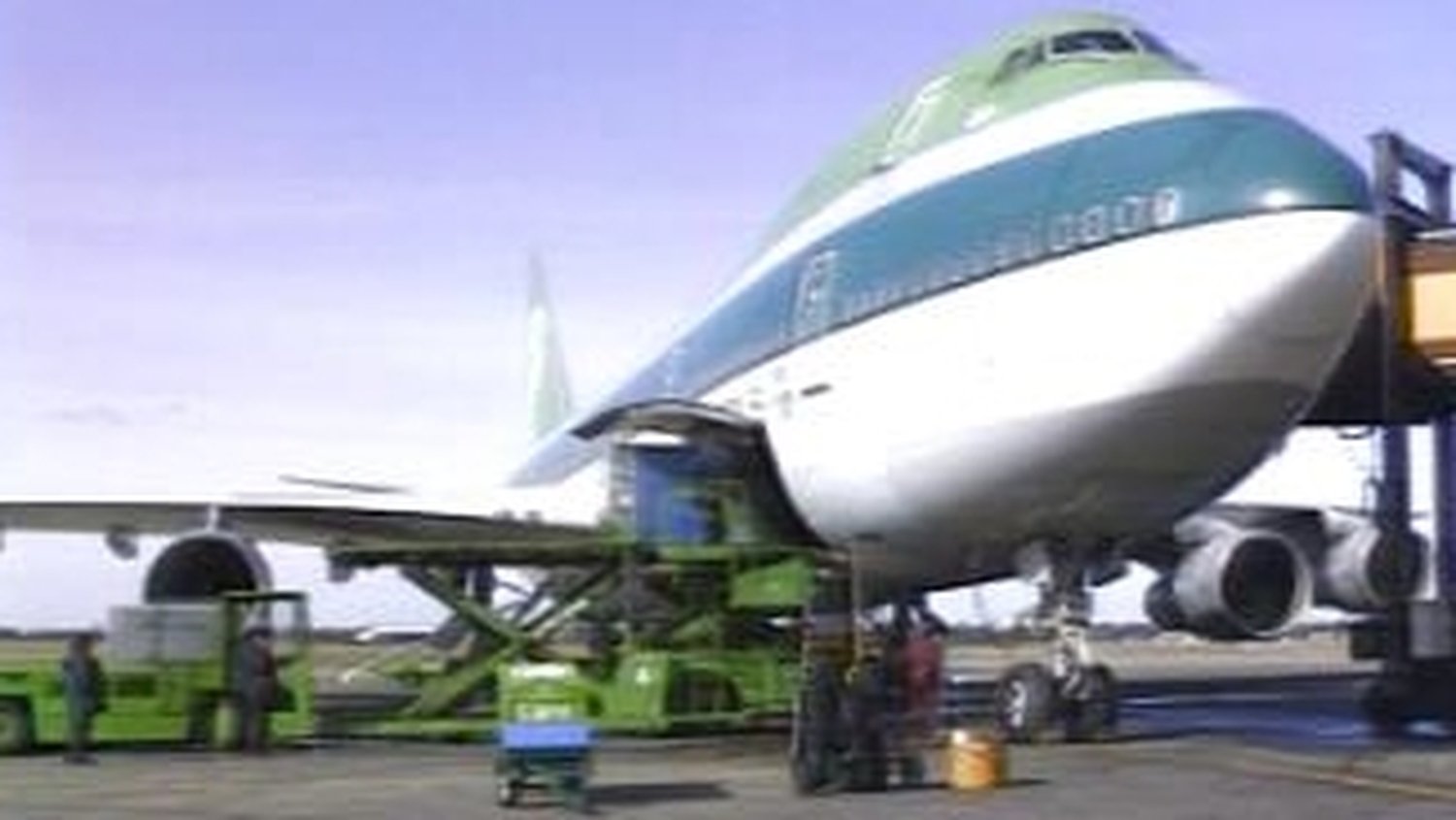 RTÉ Archives | Collections | Aer Lingus Record Profit