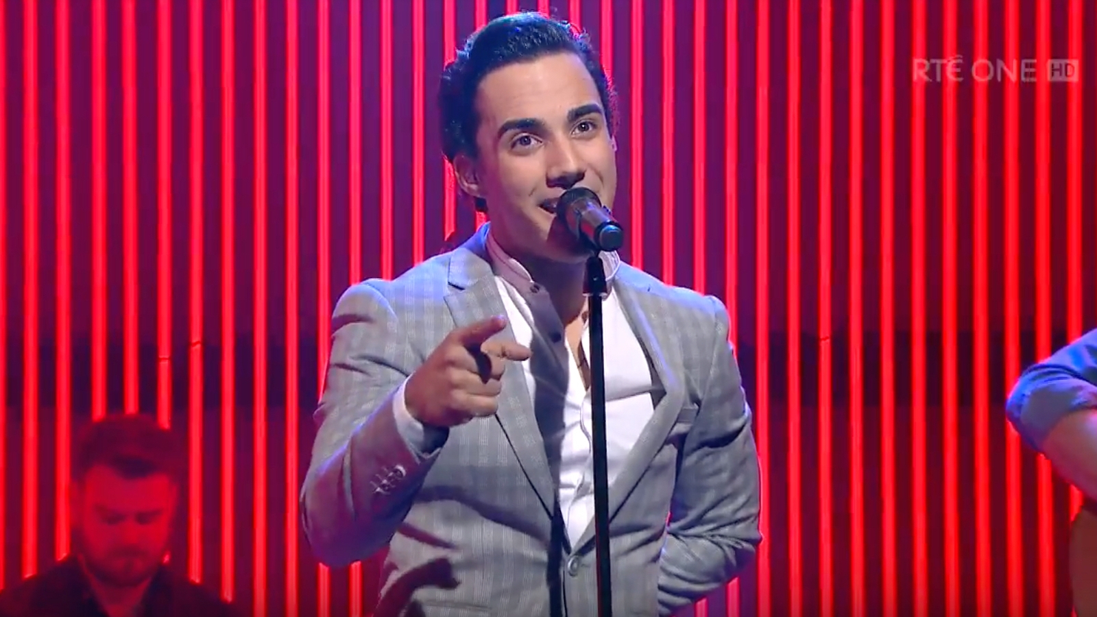 Jake Carter sings The Little Things You Do on The Ray D'Arcy Show