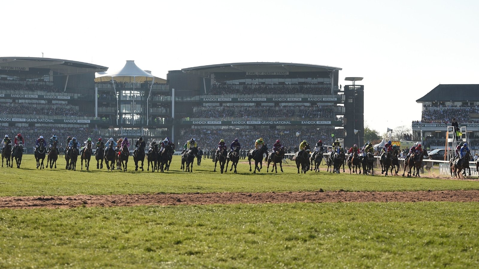 Aintree make Grand National course walks mandatory