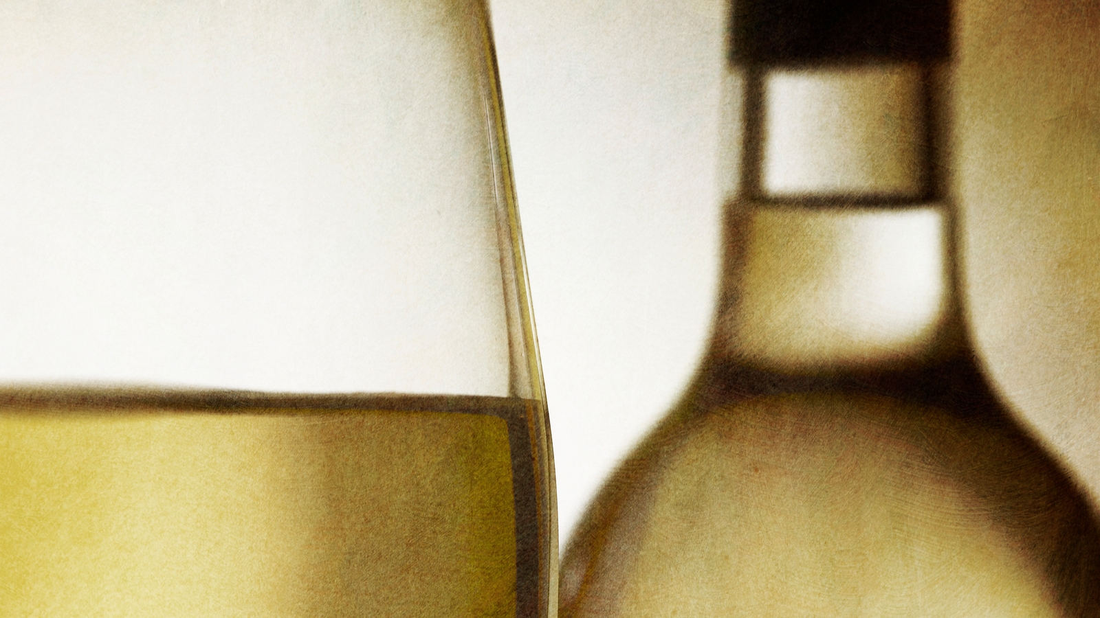 Drinking more alcohol 'linked to lower life expectancy'