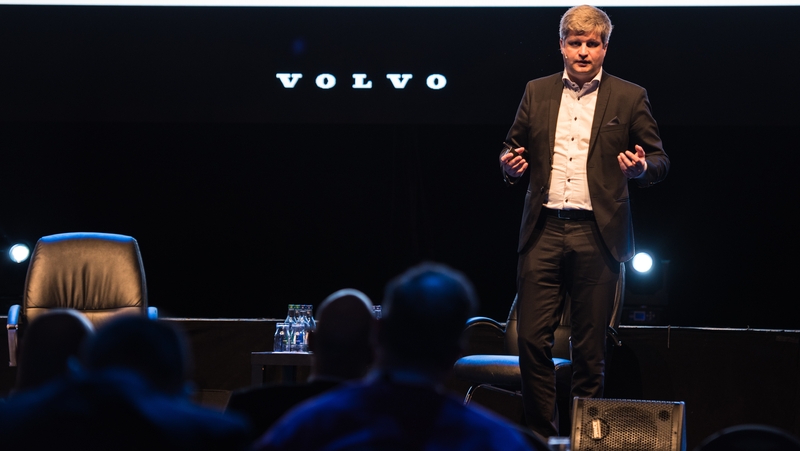 Volvo says it must guarantee safety of self-driving cars