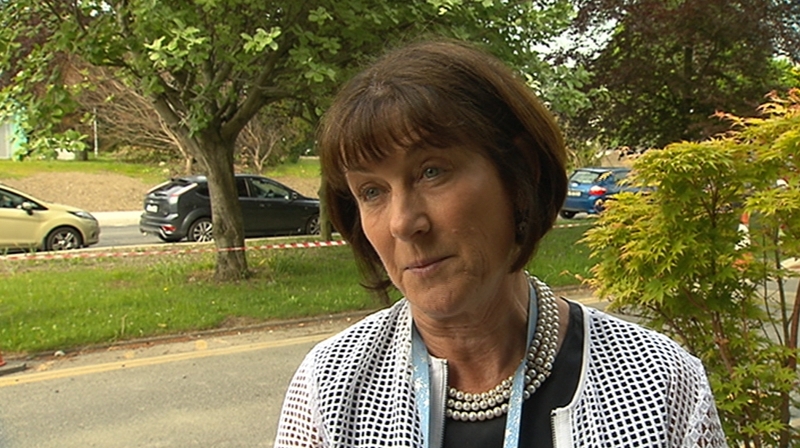 Tánaiste backs BreastCheck in wake of cost worries