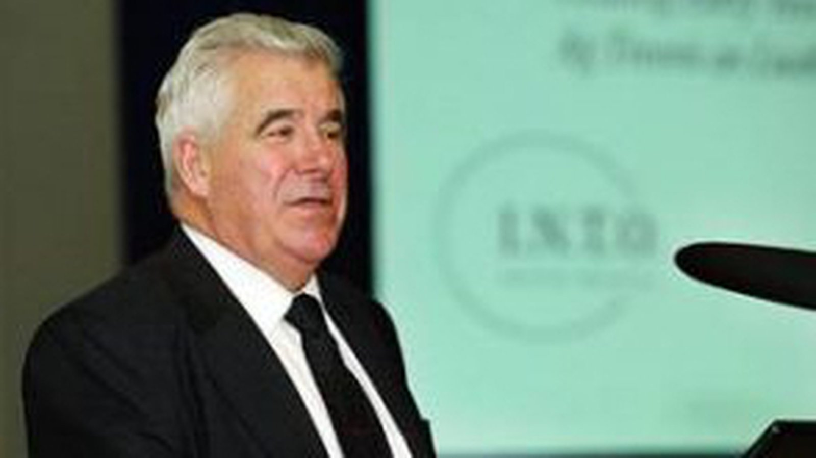 Tributes paid to 'giant of Irish education' Coolahan