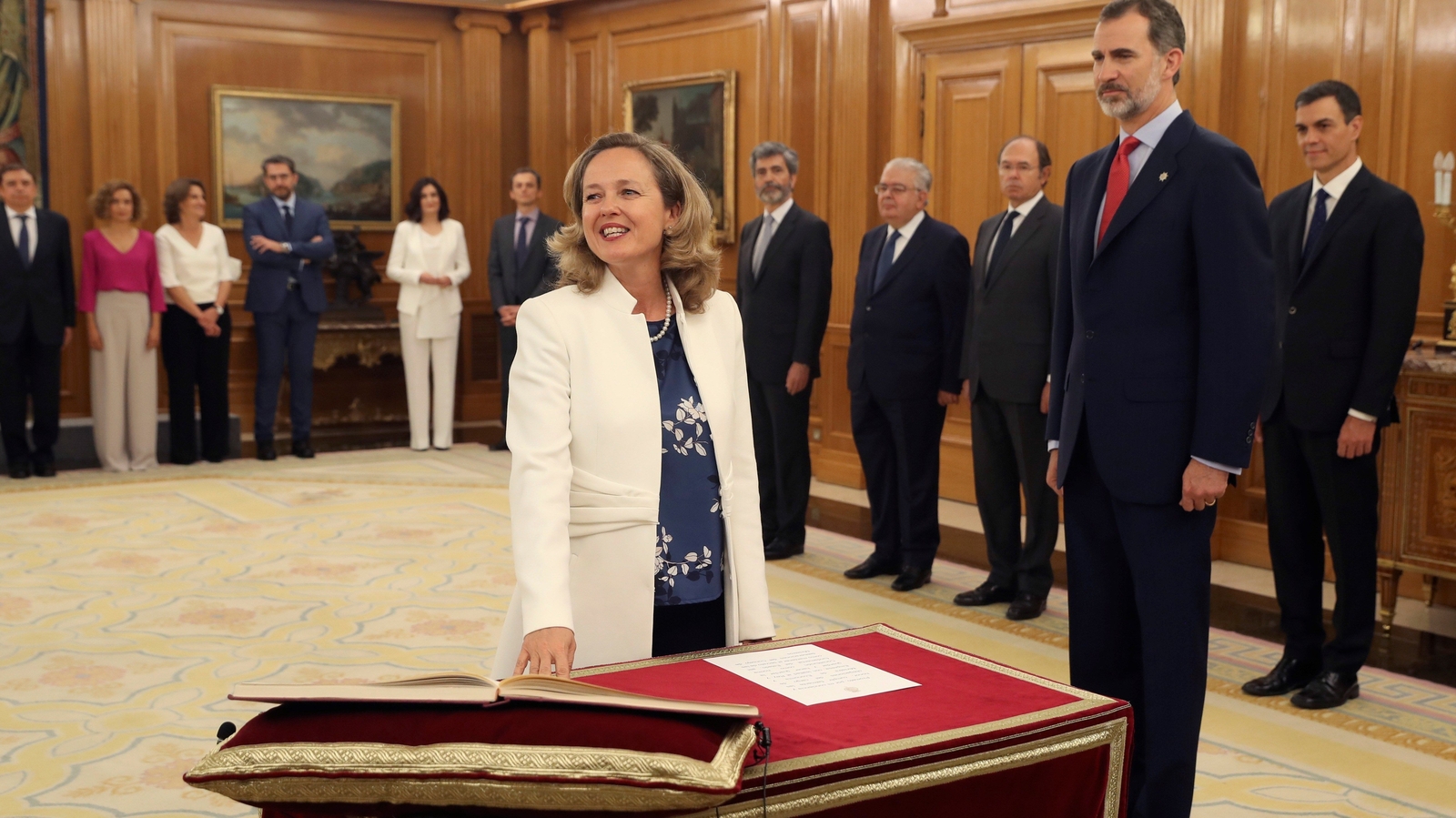 Spain swears in new government dominated by women