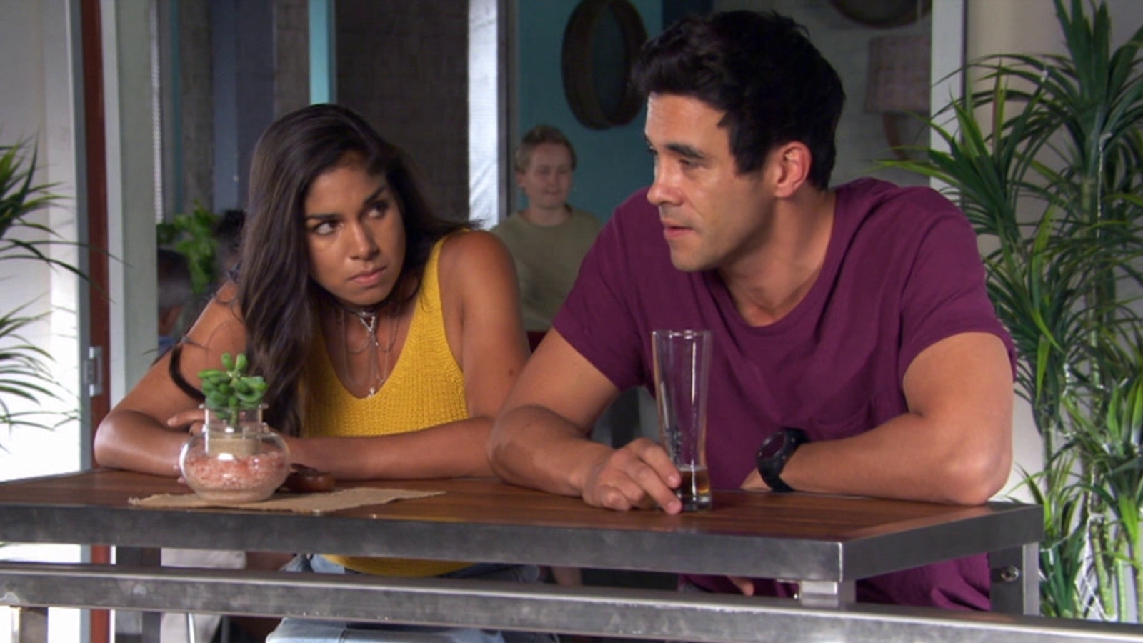 Justin furious with Willow and Dean on Home and Away