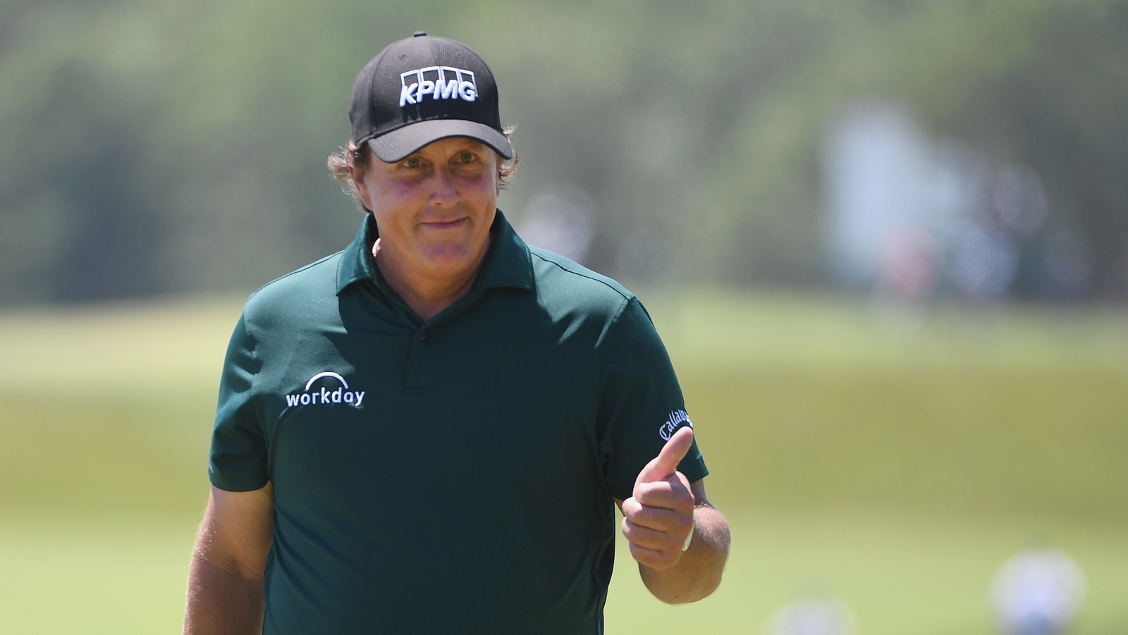Mickelson tells his critics to 'toughen up'