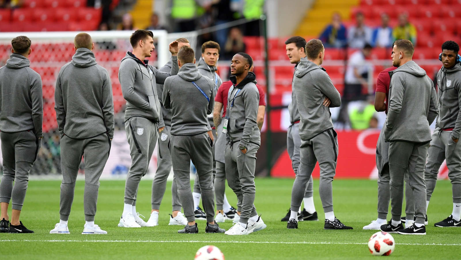 England recall regulars, Rodriguez ruled out