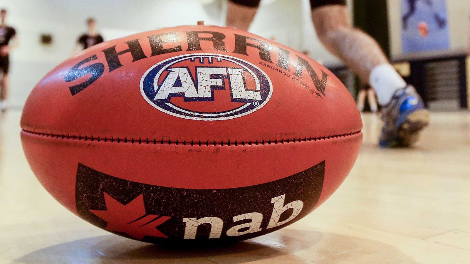 Police to assess punch thrown in AFL game