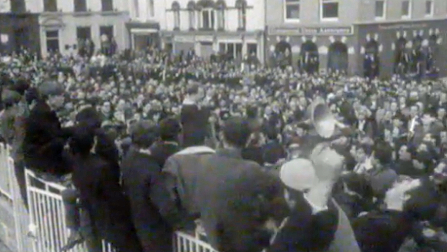 RTÉ Archives | War and Conflict | Derry Civil Rights Demonstration