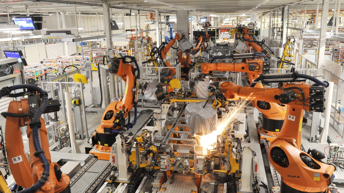 Two out of five jobs at high risk of automation - study | Morning ...