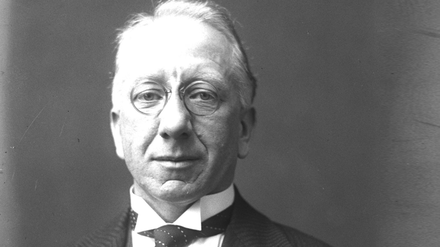 RTÉ Archives | Politics | President Seán T Ó Ceallaigh